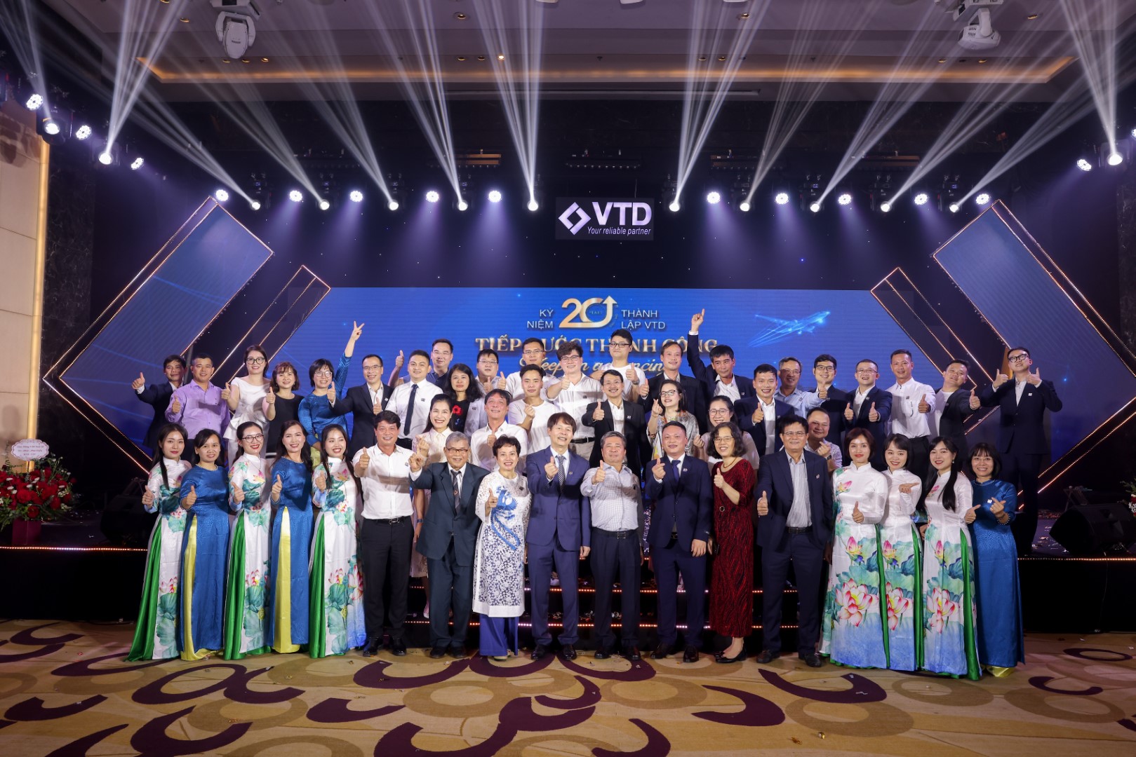 ẤN TƯỢNG VÀ GIÀU CẢM XÚC - LỄ KỶ NIỆM VTD TRÒN 20 TUỔI - VTD